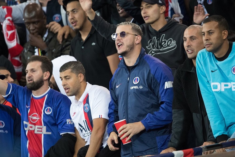 DJ Snake nie tylko wystąpi na stadionie PSG, ale również wypuści merch ...